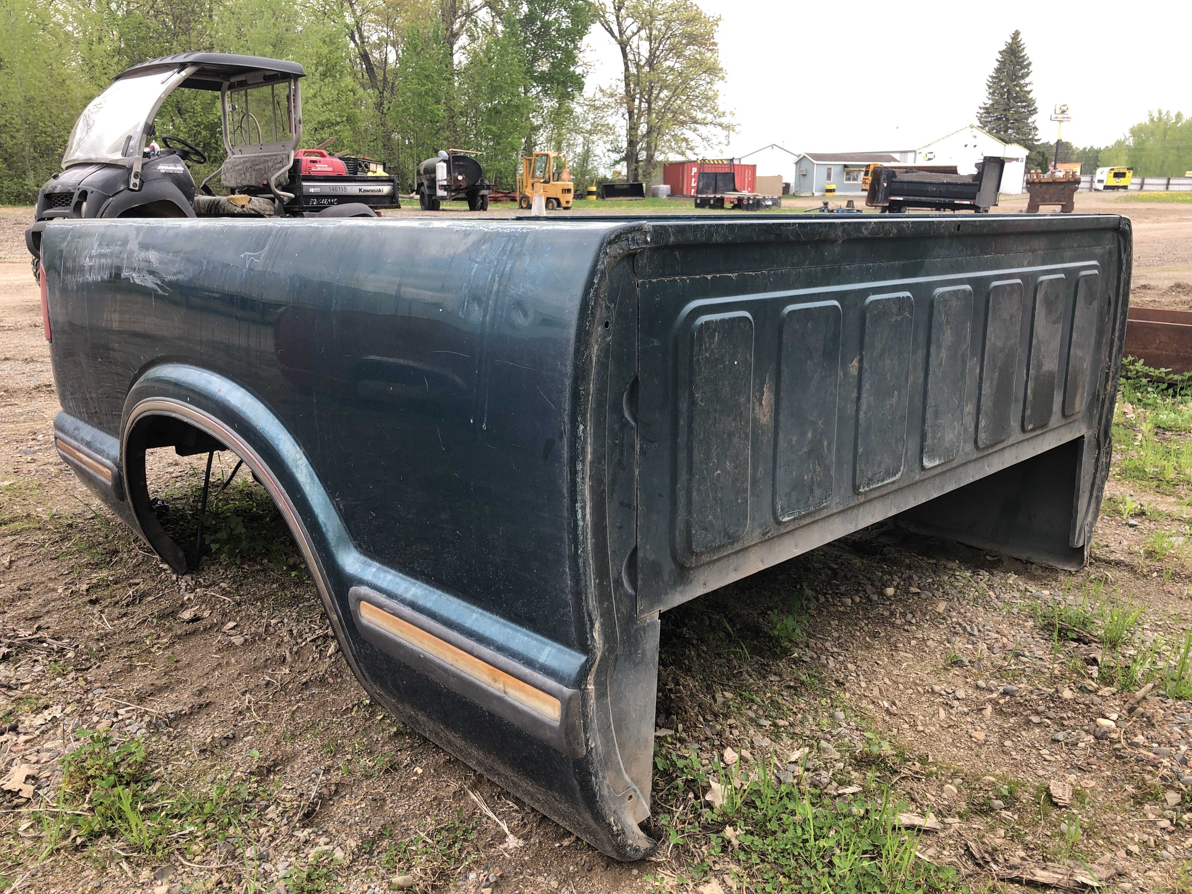 Chevy S10 Pickup Box | Heavy Equipment, Truck & Trailer Auction