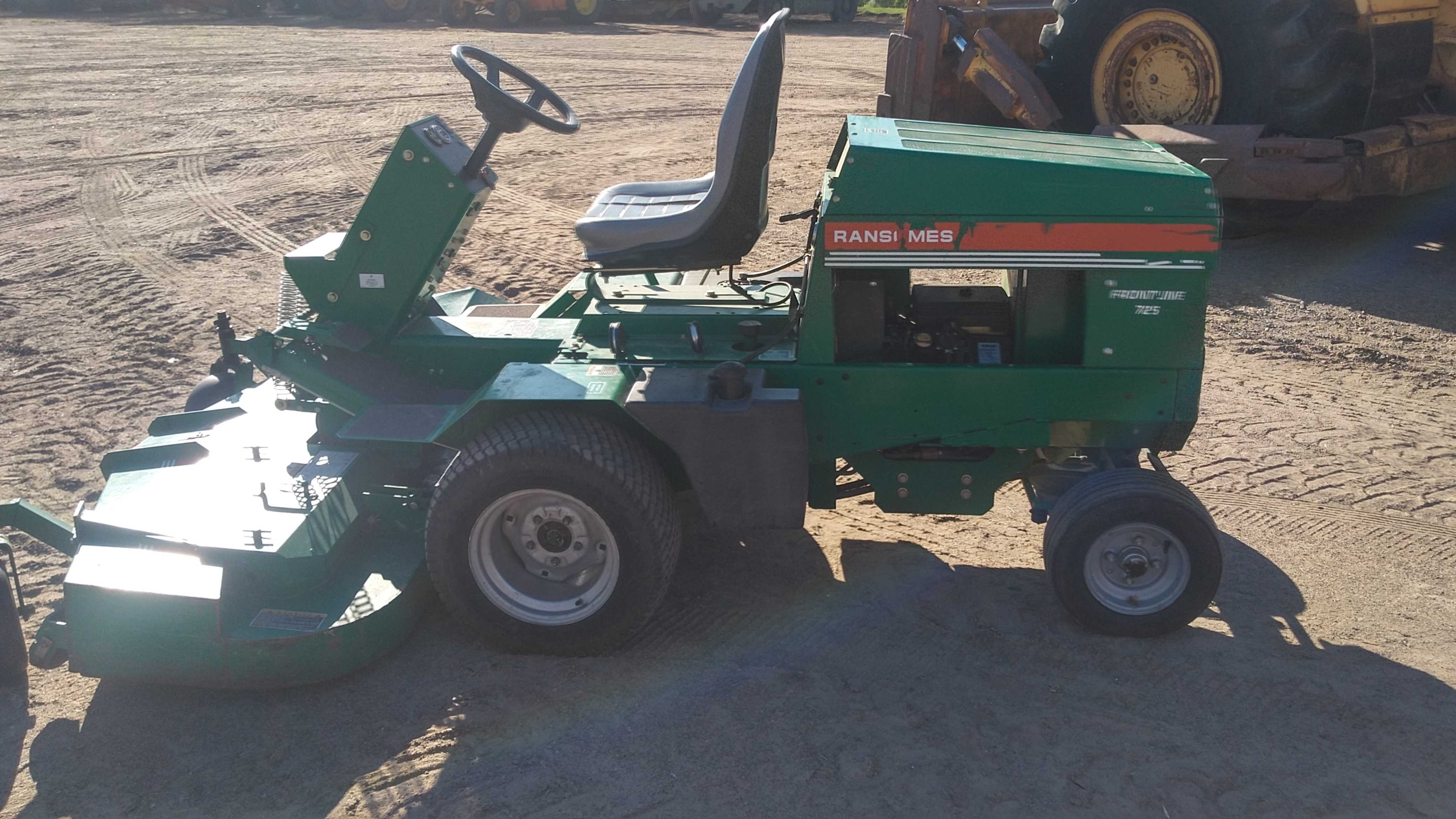 Cushman Ransomes Frontline 725 Mower | Heavy Equipment, Truck & Trailer ...
